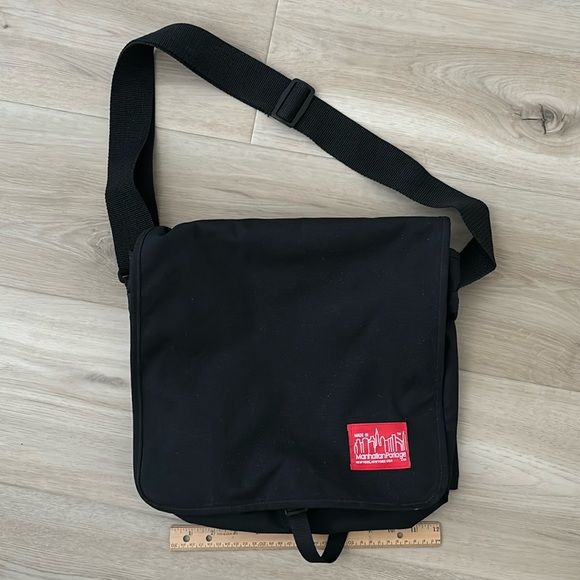 Manhattan Portage | Bags | Manhattan Portage Messenger Bag | Poshmark